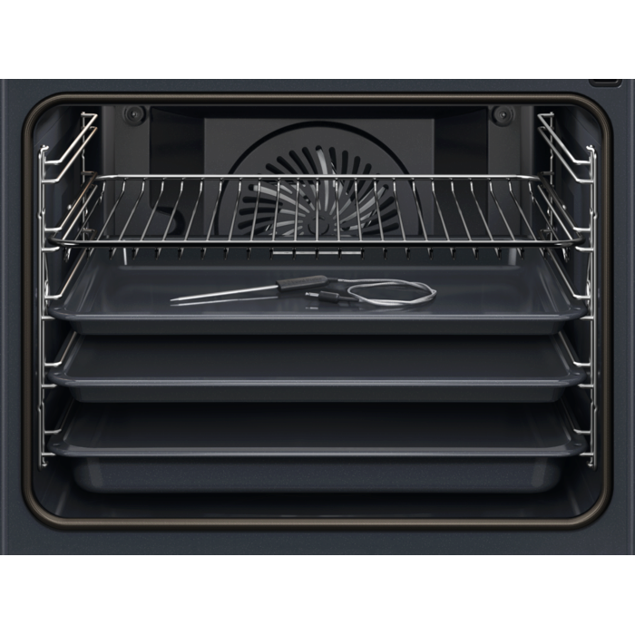 5000 SurroundCook m/SteamBake Varmluftsovn/Dampovn Ovn | AEG